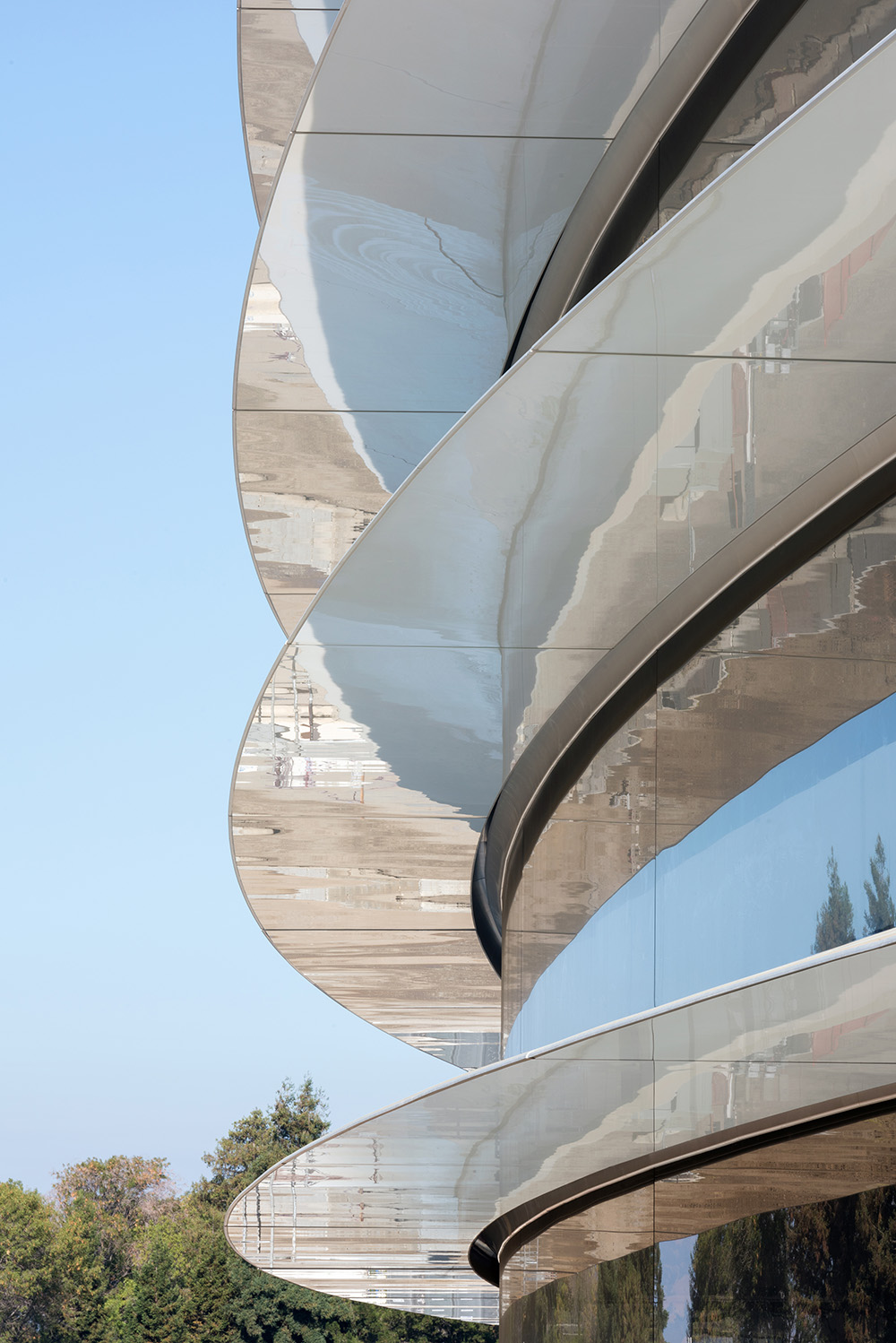 Apple Park To Open Soon And Accommodate Over 12 000 People Tapscape