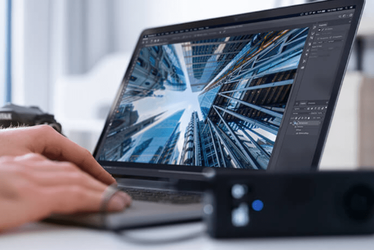 How to combine photos using Photo Stitcher in Windows? | Tapscape