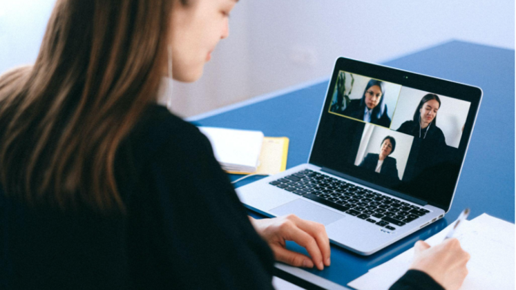 7 Etiquettes for Video Conferencing | Tapscape